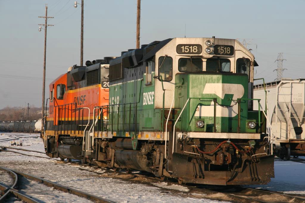 BNSF 1518